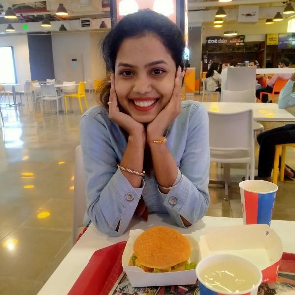 Rashmi - B.ed student with fluency in Hindi language in KR Puram, Bangalore