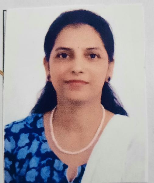 Neena - Online Tutor in Karnal, Karnal for Spoken English