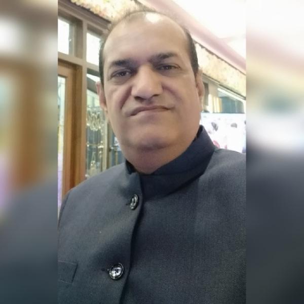 Satish Garg - 25 years teaching experience of cbse students in Inder ...