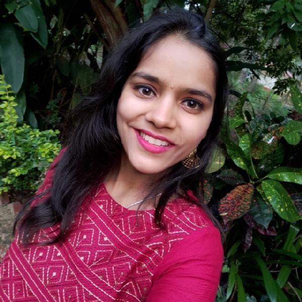 Yashika Gupta - YPV Trainer & Associate Certified Healer in Bhajan Pura ...