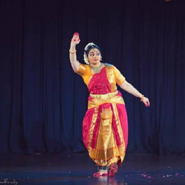 Akshaya - 10yrs experience in teaching Bharatanatyam kalakshetra style ...