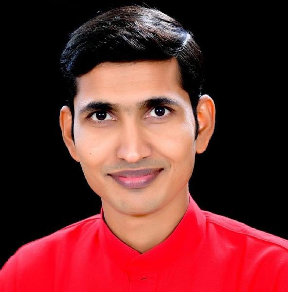 Ravi Vyom Shankar Jha - International yog guru (holding 3 times ...