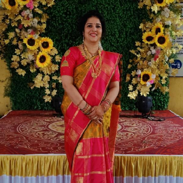 Reshma S Bhat - "Passionate towards teaching kannada and Tulu,have 10 ...