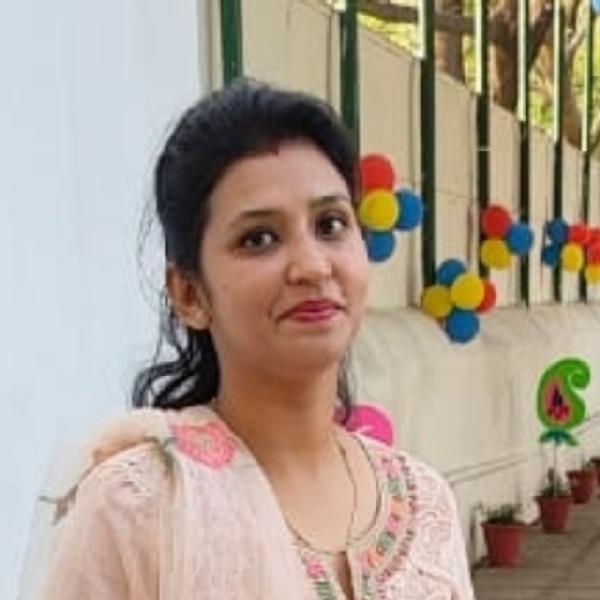 Parul - Yoga trainer having experience of 6 years. Before that I was in ...