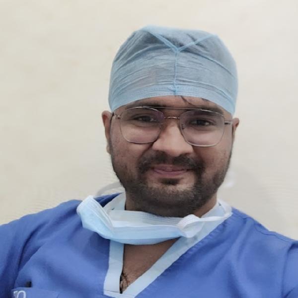 Dr. Nihar Thakkar - Passionate Surgeon and an engaging and an ...