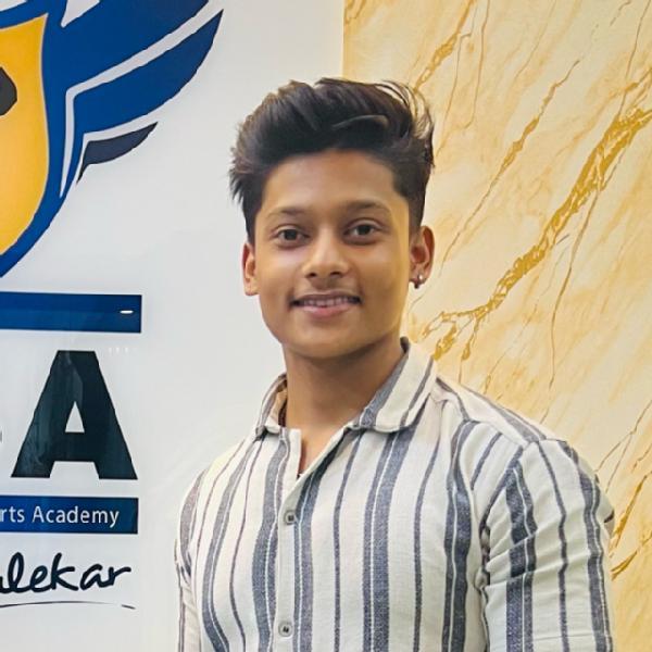 Sumeet Yendhe - Experienced and Certified Fitness Coach in Parel, Mumbai