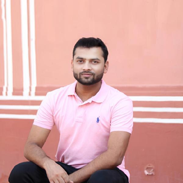 Ashu Aggarwal - Physics Tutor for JEE/NEET with Over a Decade of ...