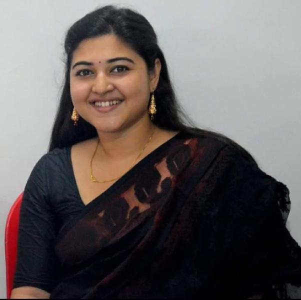 Sohini - Trainer & Teacher in Lake Town, Kolkata for Class 9 Tuition