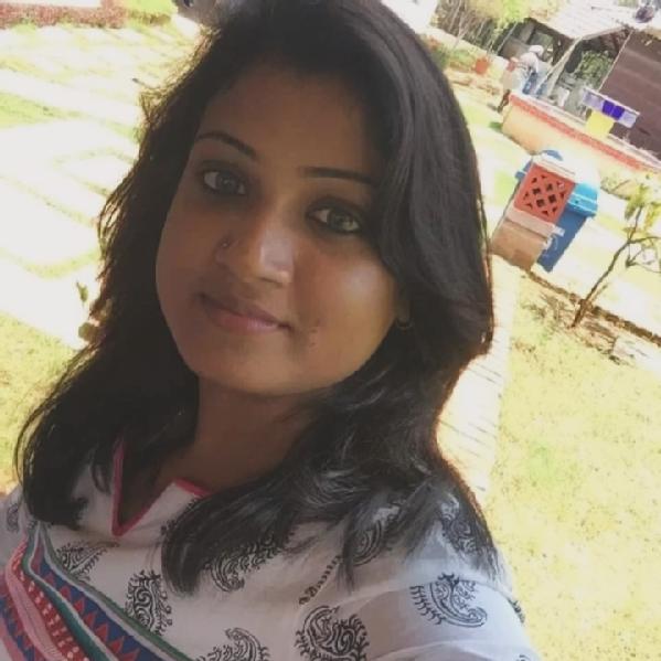 Sivagami M. - Home Tutor in Nellikuppam, Chengalpattu for Class 8 Tuition