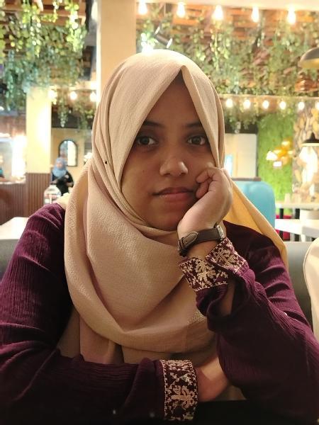 Fathima A. - Al chemistry and physics with one year experience of ...