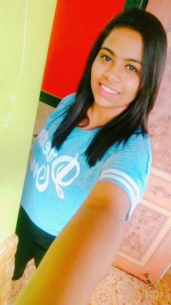 Mansi - Guitarist in Sher-e-Punjab colony, Mumbai