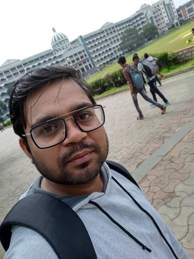 Vivek Kumar Singh - Fullstack Trainer with 8 years of experience in Whitefield, Bangalore