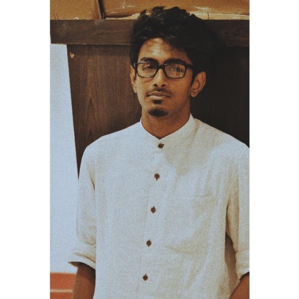 Shuvam Aich - Home Tutor in SANTOSH ROY RD, Kolkata for Class 12 Tuition