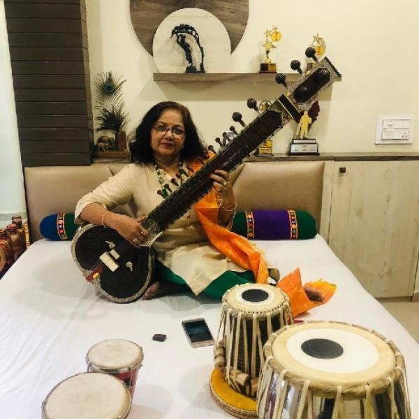Kusum NP - Online Tutor in Malad West, Mumbai for Sitar