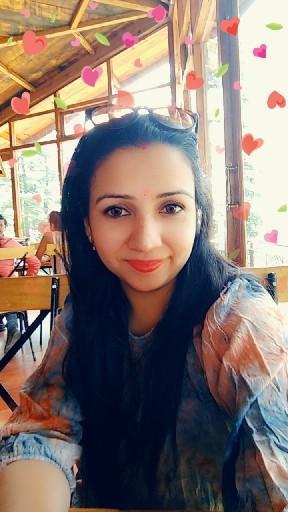 Preeti - Online Tutor in Nayapura Model Town, Kota for Class 11 Tuition