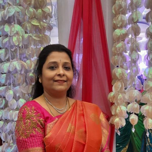 Meena Murthy - Veena Performer/Teacher/ veena player in Banashankari ...